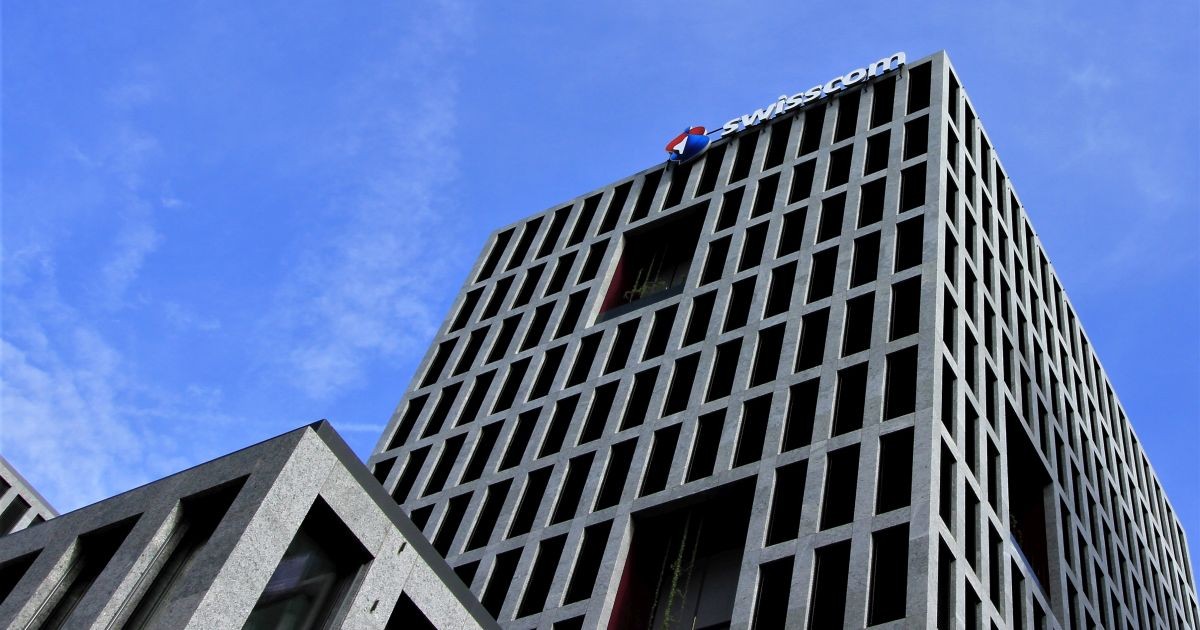 Des postes de travail en phase avec les nouveaux besoins à Genève ...